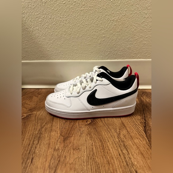 Nike | Shoes | Nike Court Borough Low 2 Se White Very Berry Sample ...